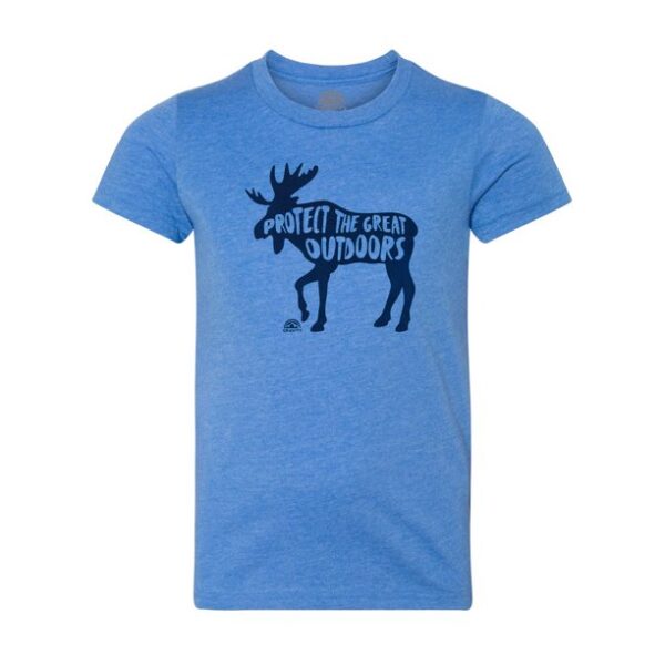 Best T-shirt colors and how to combine colors effectively